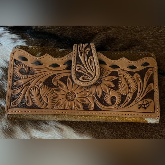 American Darling | Bags | American Darling Genuine Hand Tooled Leather ...
